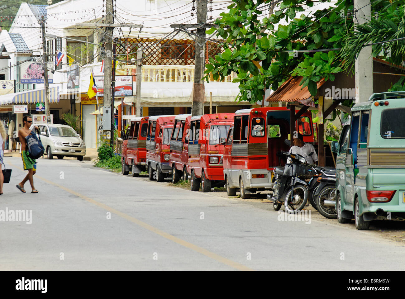 Phuket street view hi-res stock photography and images - Alamy