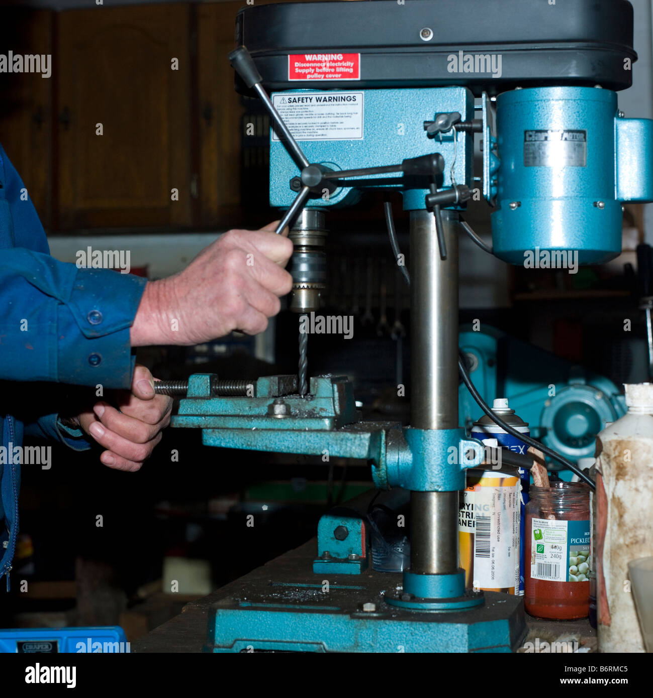 Pillar drill hi-res stock photography and images - Alamy