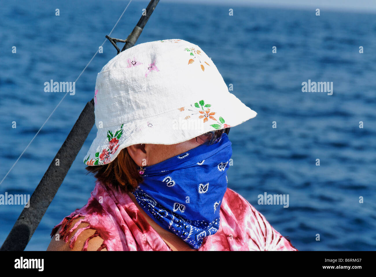 Fisher woman in mask Tourist fishing in Thailand Stock Photo - Alamy