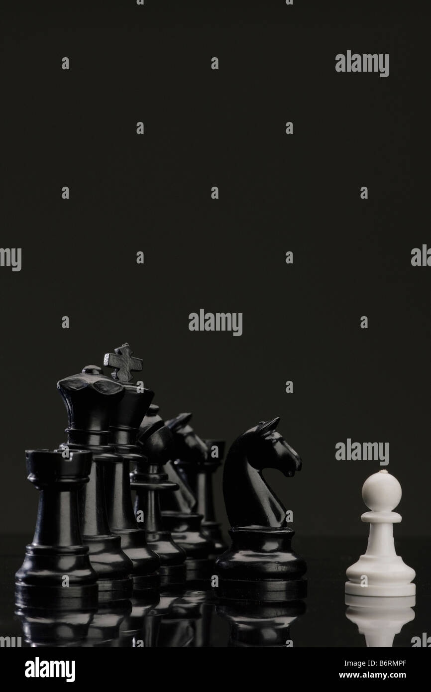 Facing the enemy hi-res stock photography and images - Alamy