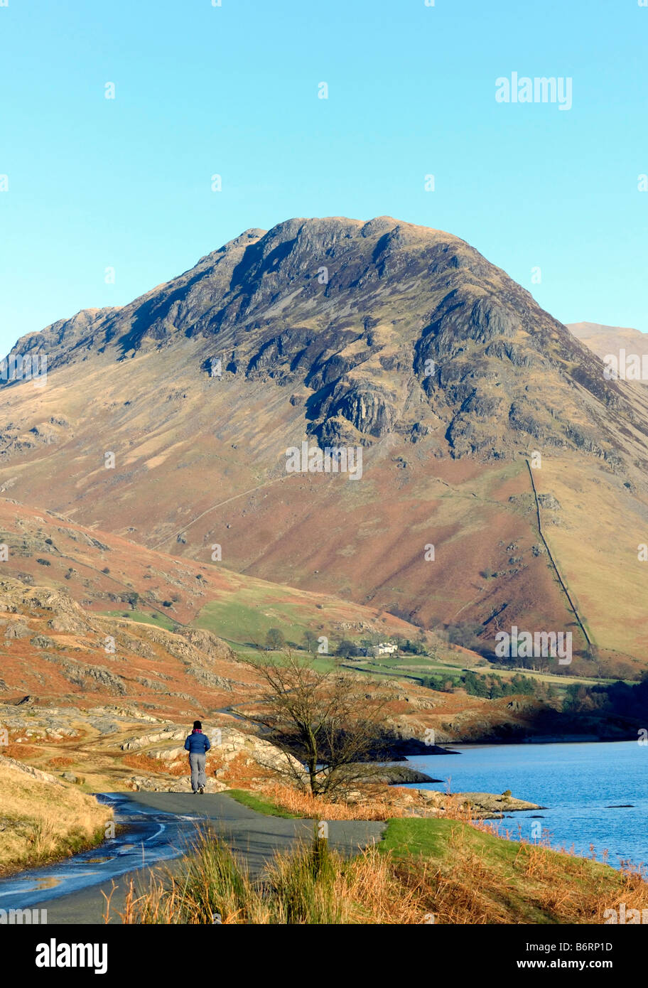 Yewbarrow mountain hi-res stock photography and images - Alamy
