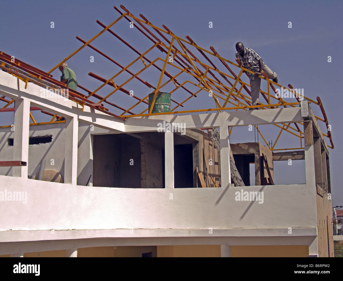 Unsafe work practice hi-res stock photography and images - Alamy