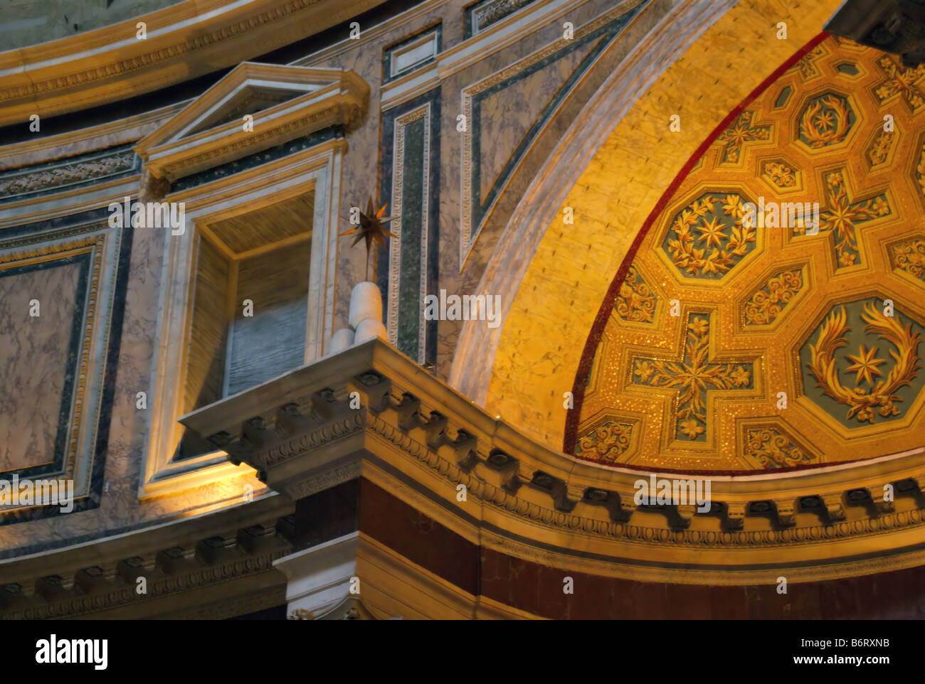 Vault roman hi-res stock photography and images - Alamy