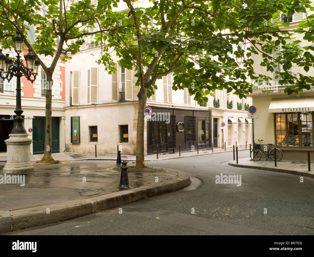 Paris place furstenberg hi-res stock photography and images - Alamy