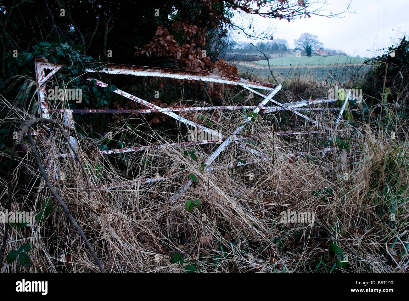 Broken gate hi-res stock photography and images - Alamy