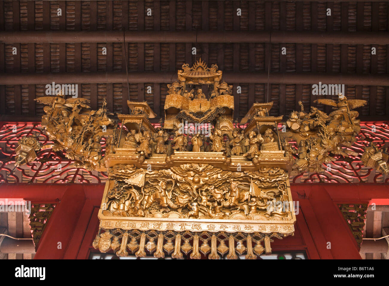 Chan see shu yuen temple hi-res stock photography and images - Alamy