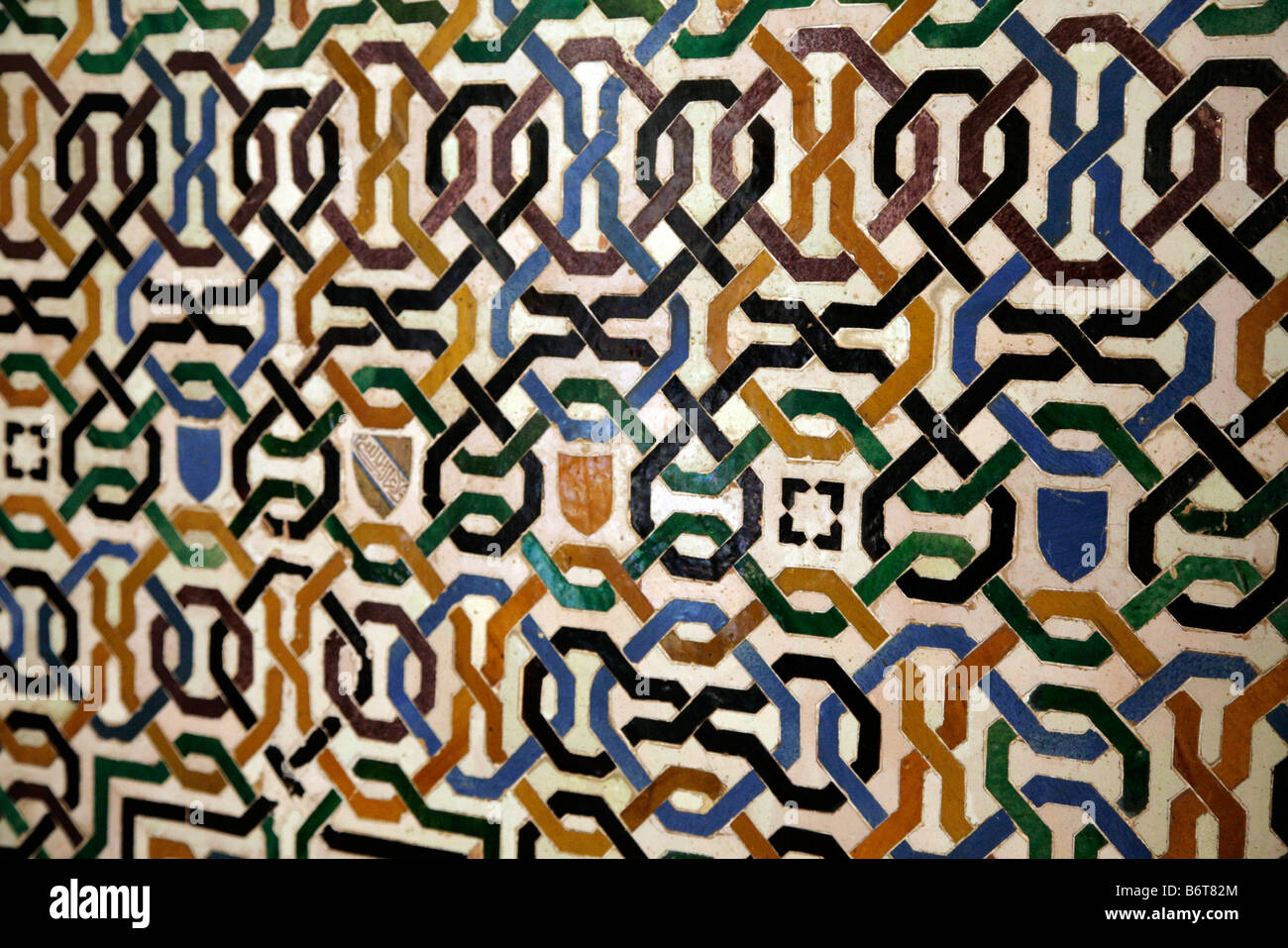 Geometric pattern wall alhambra hi-res stock photography and images - Alamy