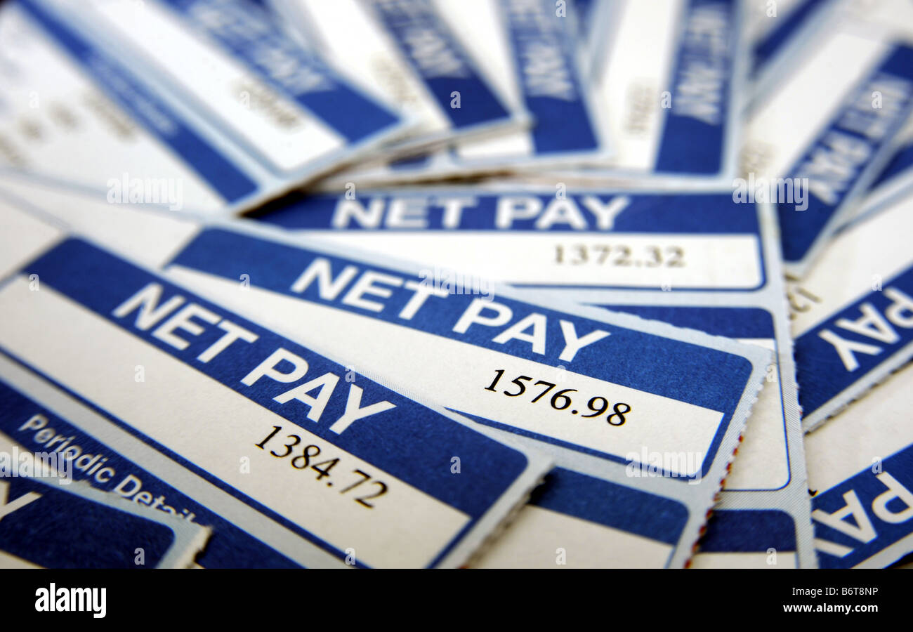 British payslips showing net pay amount hi-res stock photography and ...