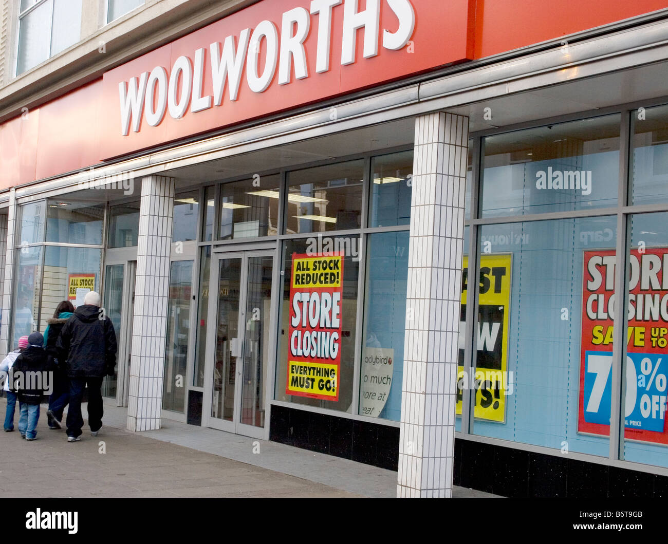 Woolworths department store hi-res stock photography and images - Alamy