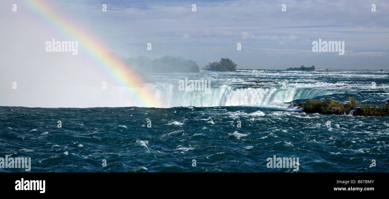 Moving rainbow hi-res stock photography and images - Alamy