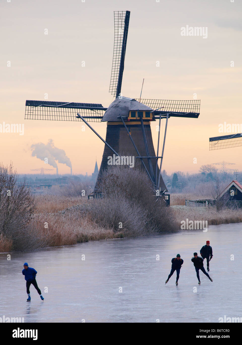 Ice skating kinderdijk in netherlands hi-res stock photography and ...