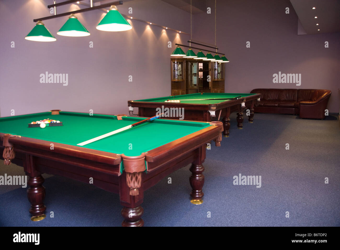 Two tables perspective hi-res stock photography and images - Alamy