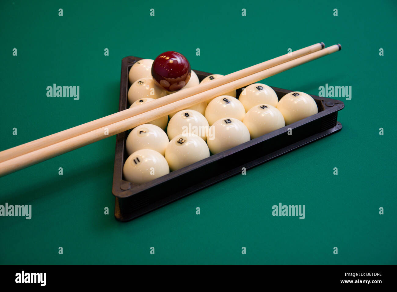 Snookers hi-res stock photography and images - Alamy
