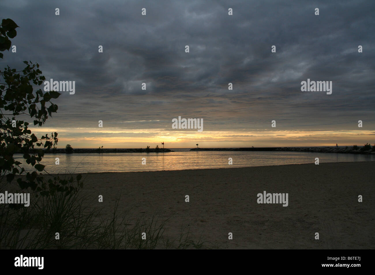 Buffalo city beach hi-res stock photography and images - Alamy