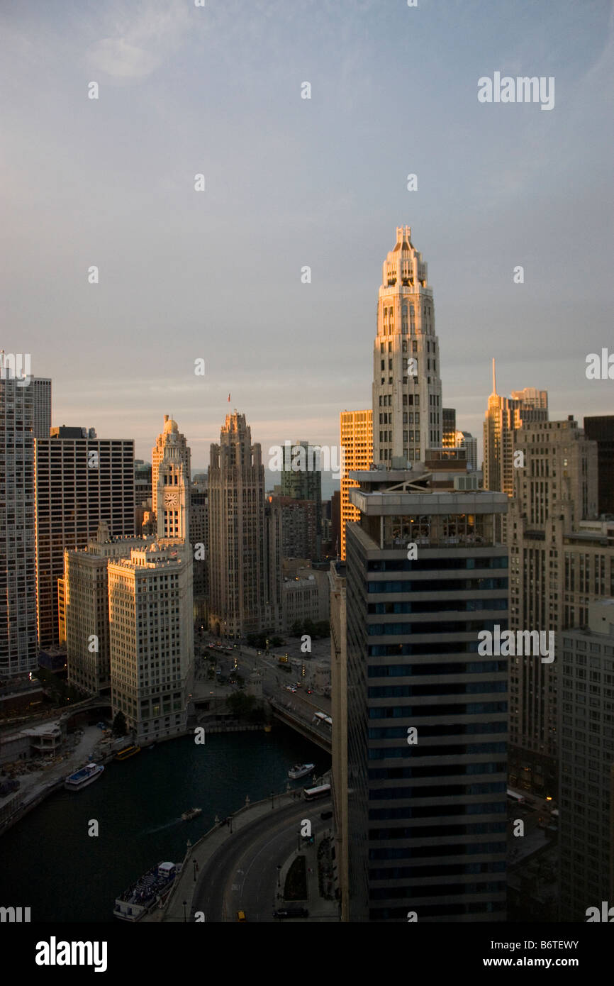 Wrigley building chicago aerial hi-res stock photography and images - Alamy