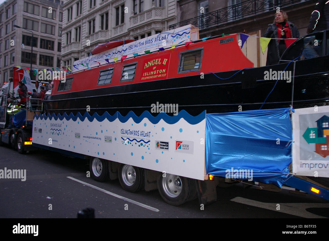 A huge float performing at London's England New Years Parade 2009 Stock ...