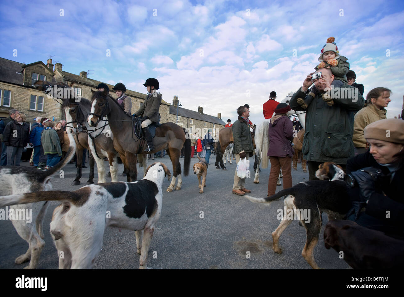 Fox hunt hi-res stock photography and images - Alamy