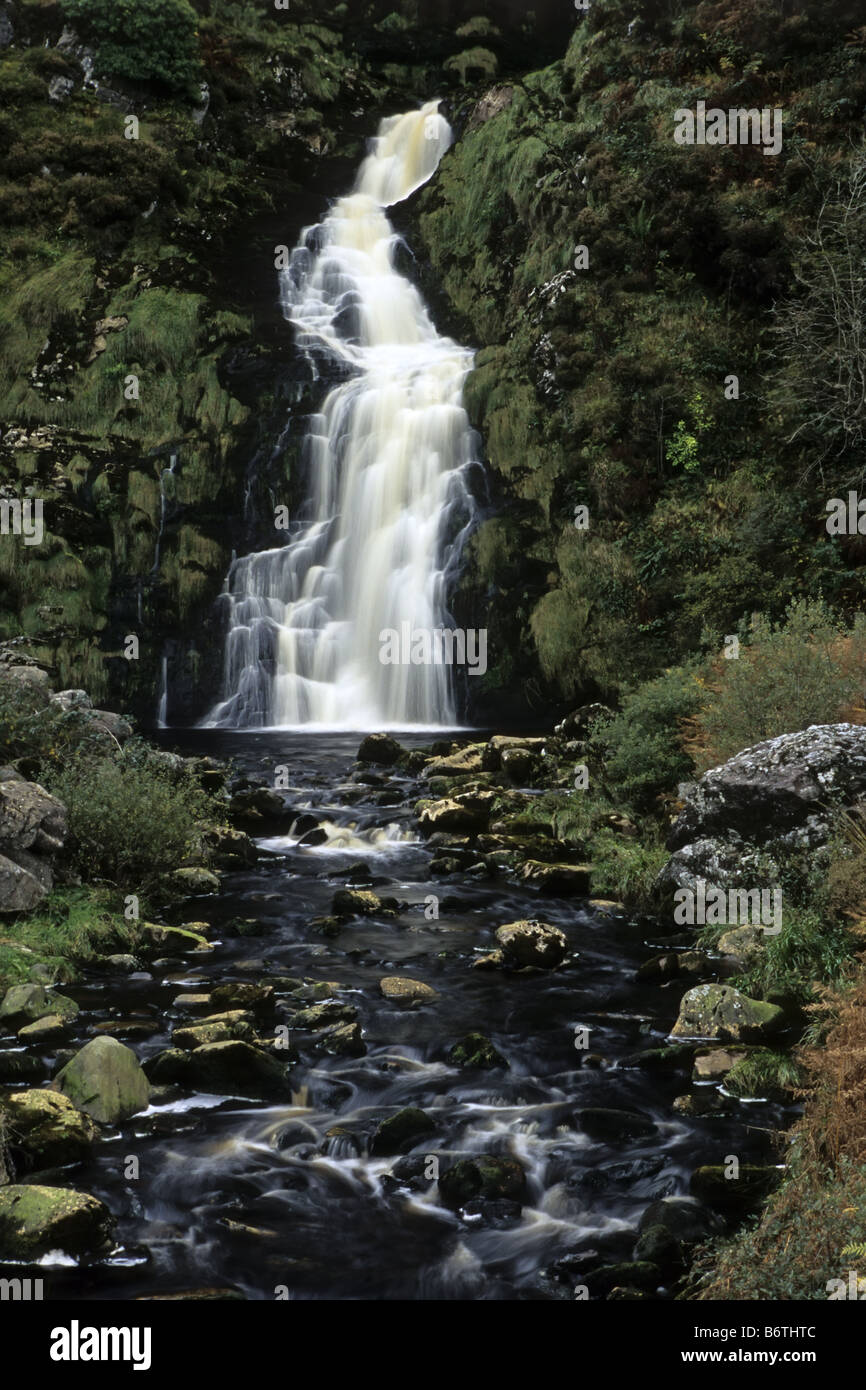 Falling water from the rocks in the West of Ireland Stock Photo - Alamy