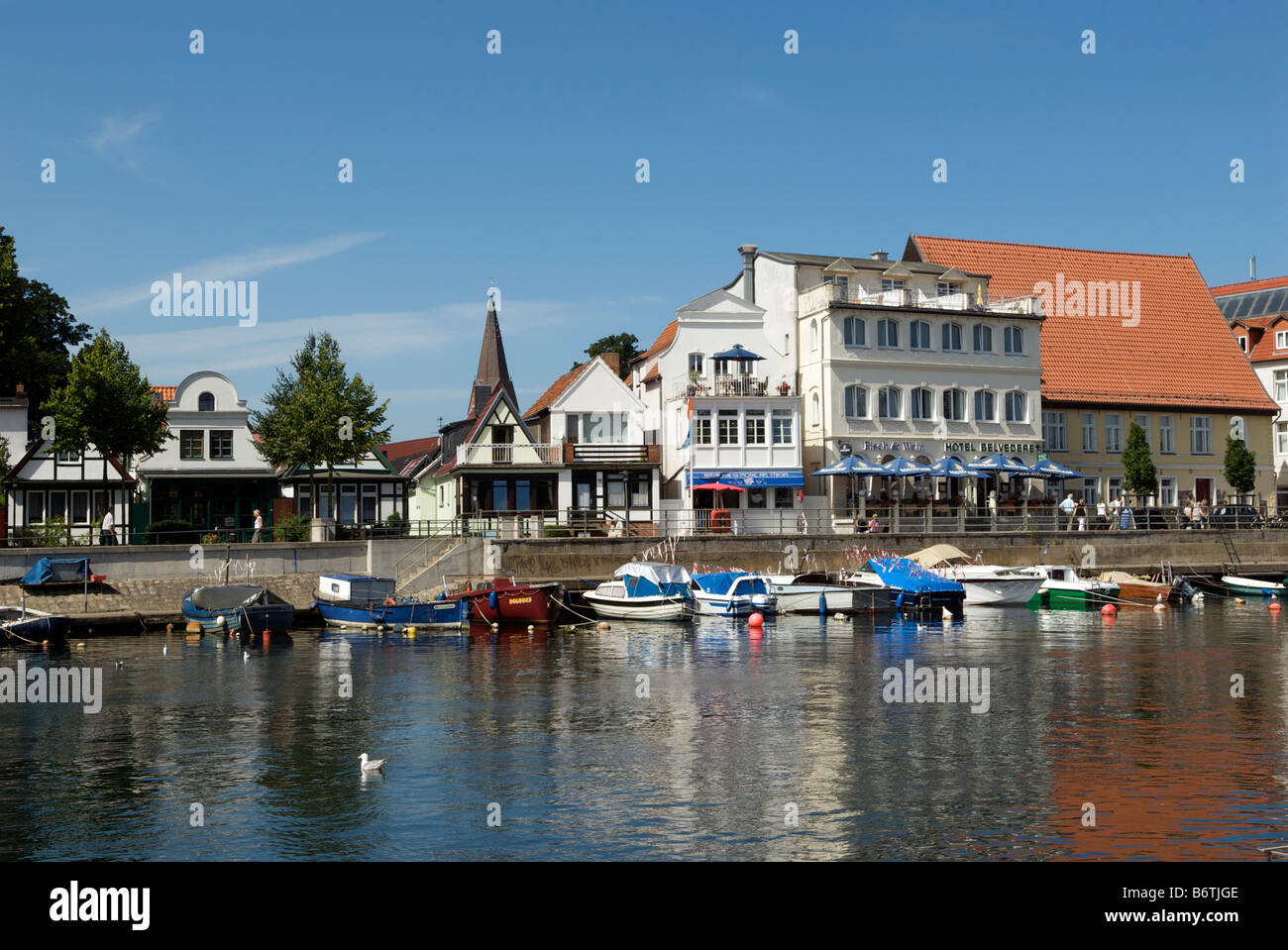 Moored craft hi-res stock photography and images - Alamy