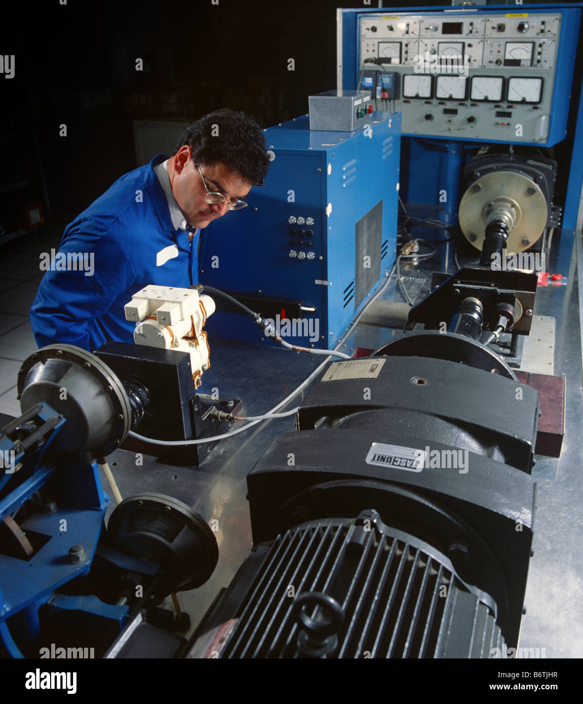 Dynometer hi-res stock photography and images - Alamy