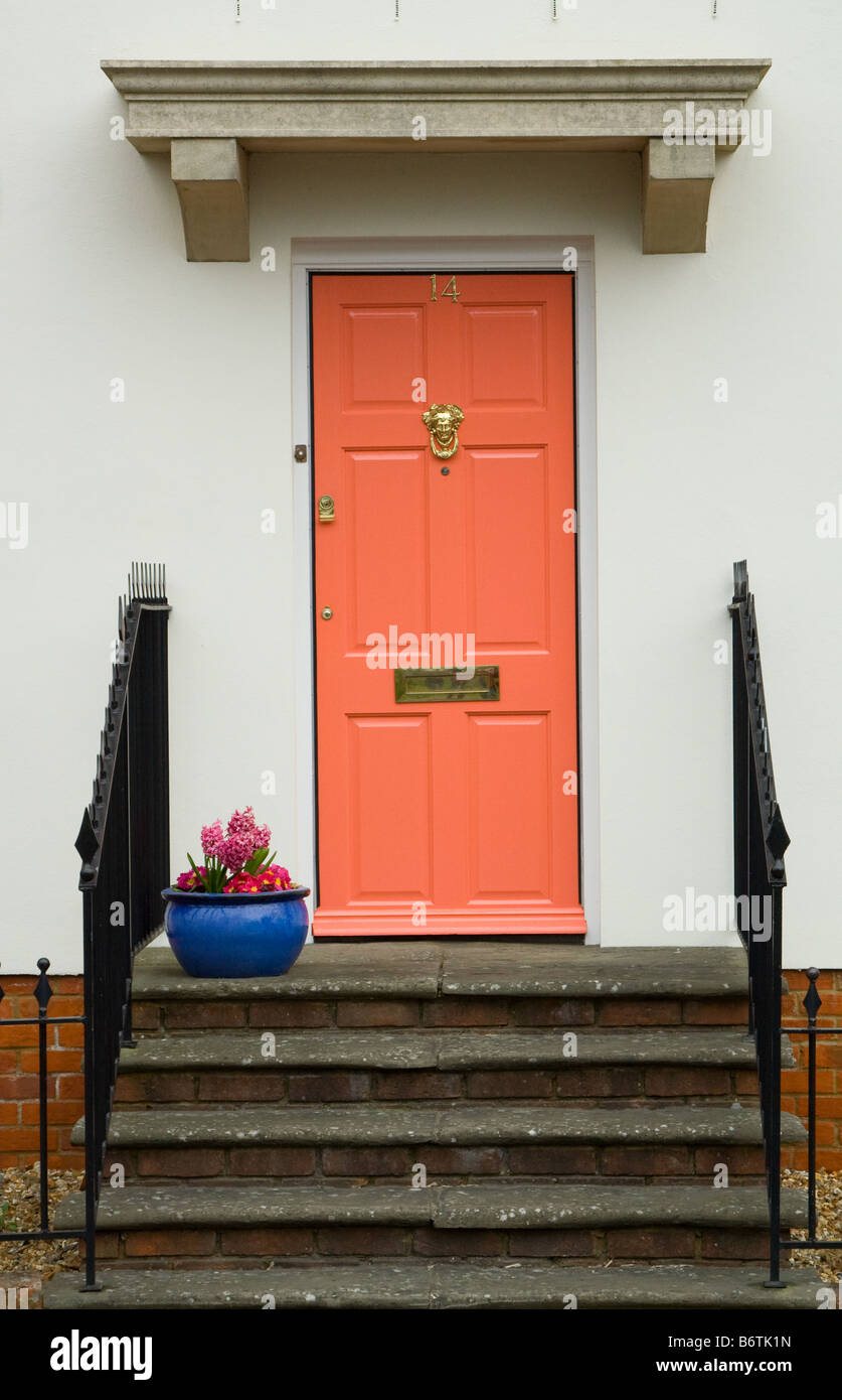 Steps to door hi-res stock photography and images - Alamy