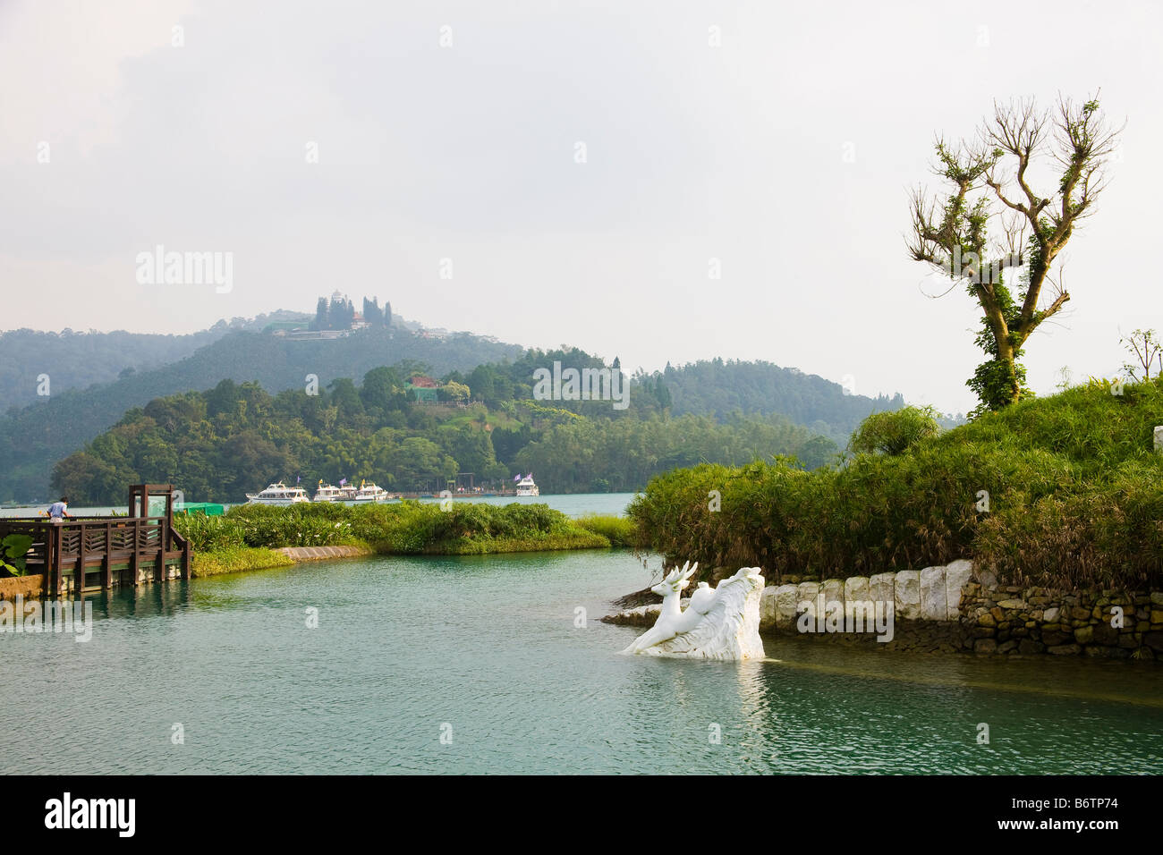 Moon pool vessel hi-res stock photography and images - Alamy