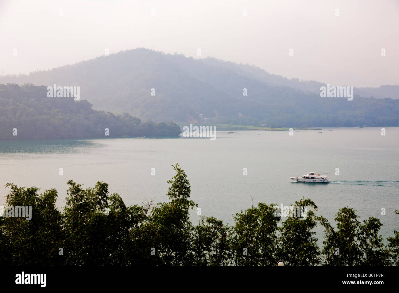 Moon pool vessel hi-res stock photography and images - Alamy
