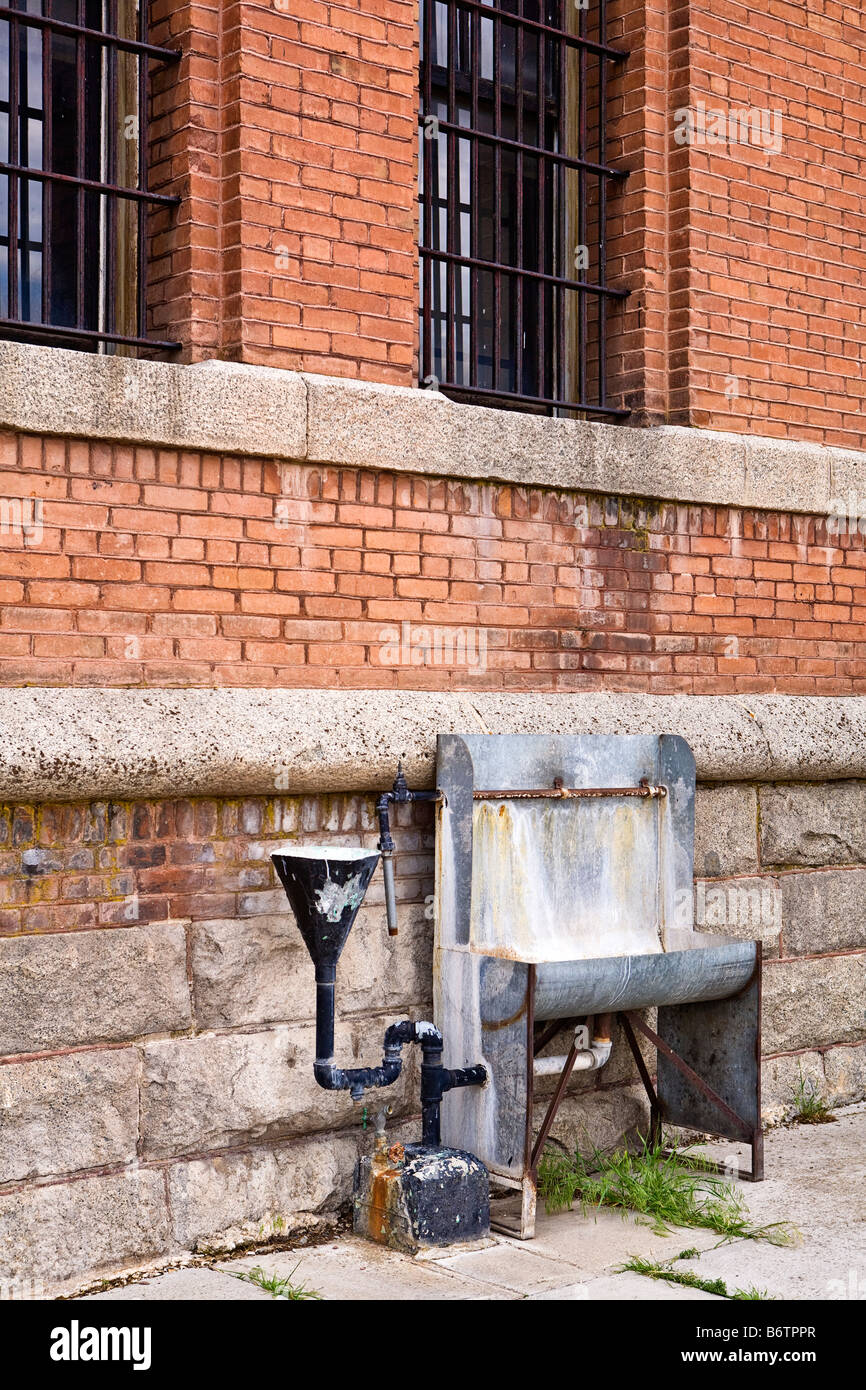Image of the outdoor prison yard latrine at the Prison Museum in Deer ...