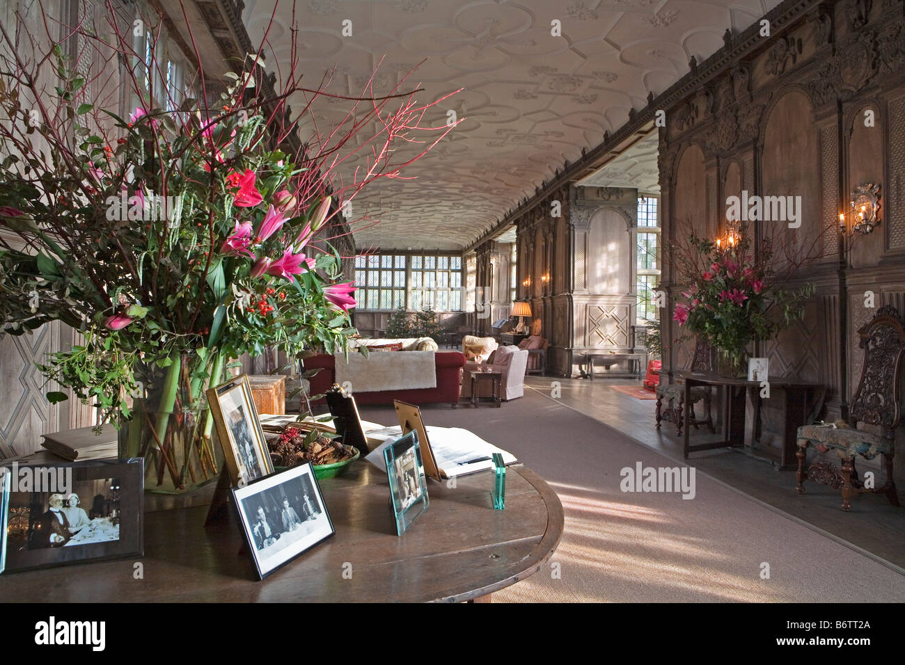 The long gallery, Haddon Hall, Derbyshire, England Stock Photo - Alamy