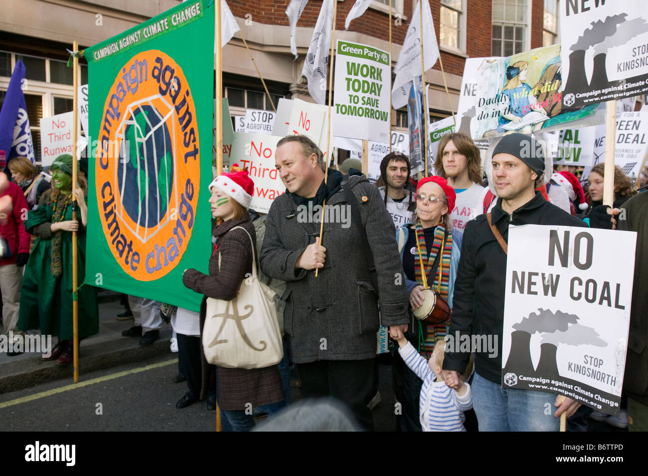 Climate change aviation hi-res stock photography and images - Alamy