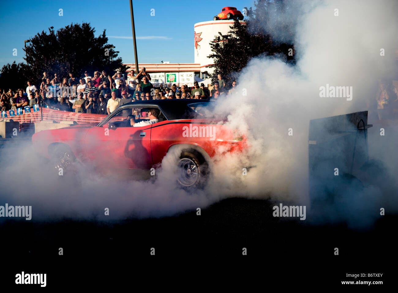 Hot rod cafe hi-res stock photography and images - Alamy