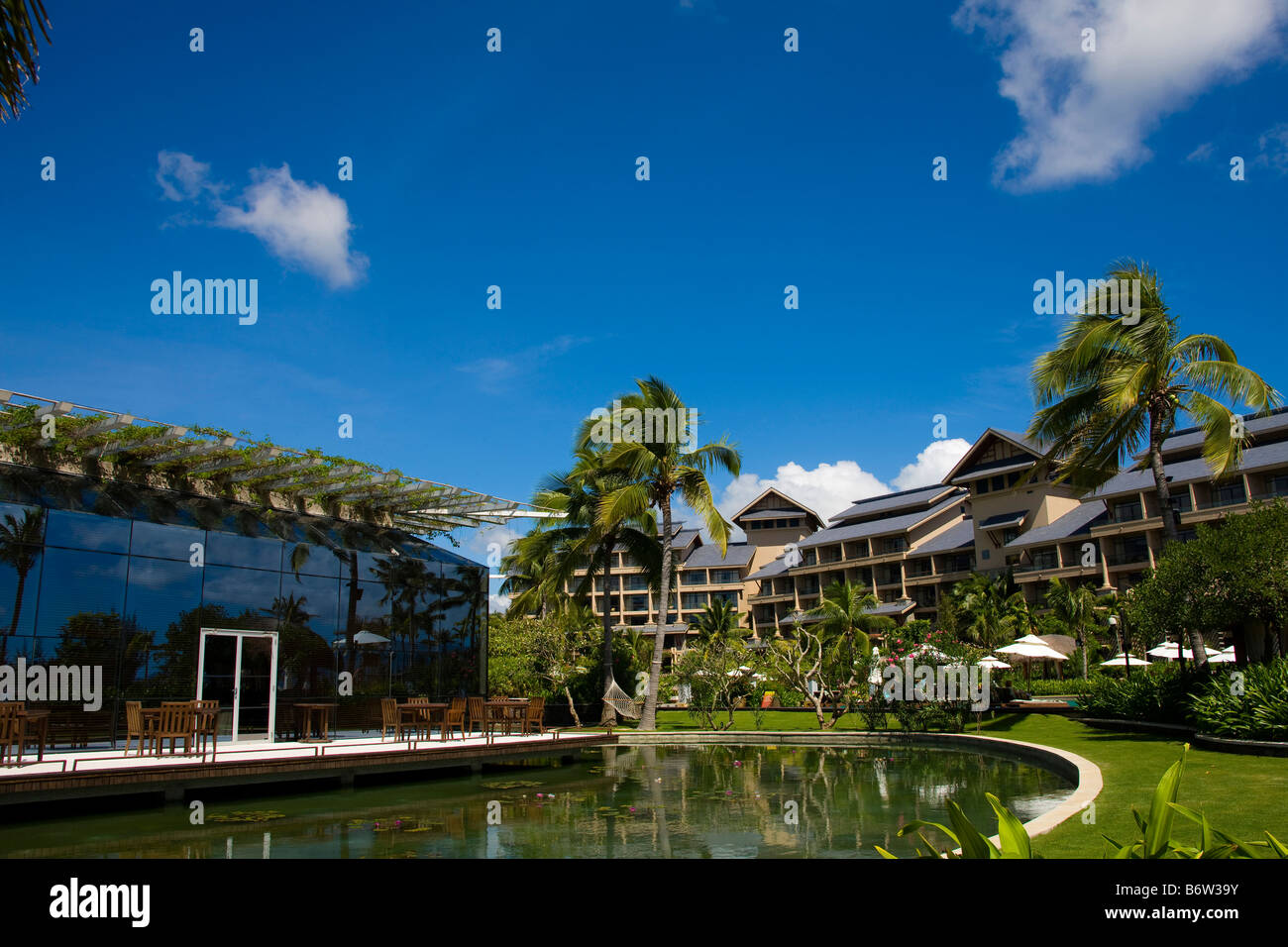 Hilton hotel china hi-res stock photography and images - Alamy