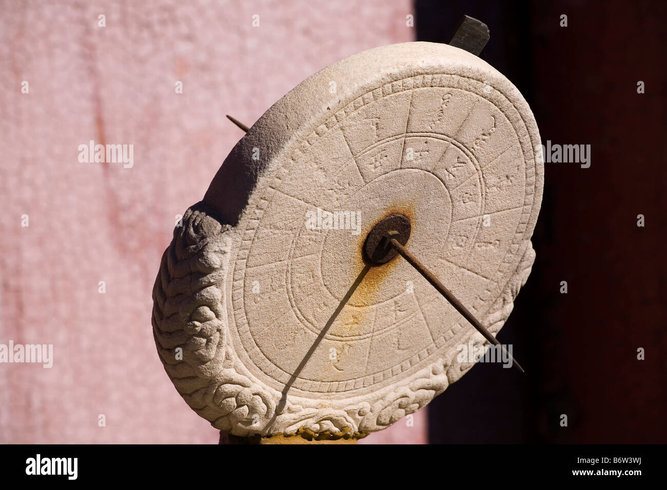 Chinese ancient timer hi-res stock photography and images - Alamy
