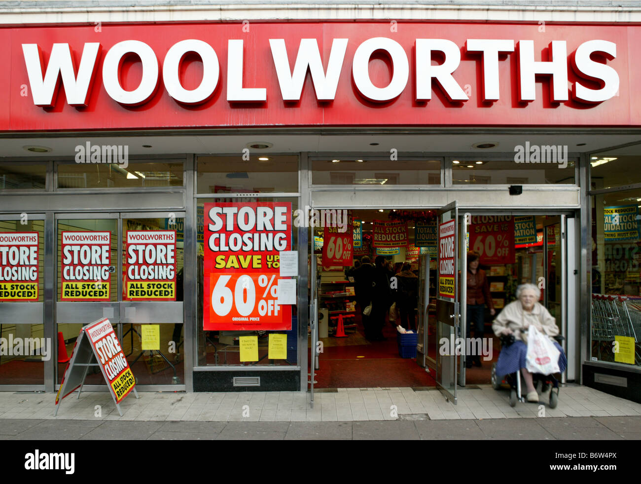 Woolworths shop on the high street Stock Photo - Alamy