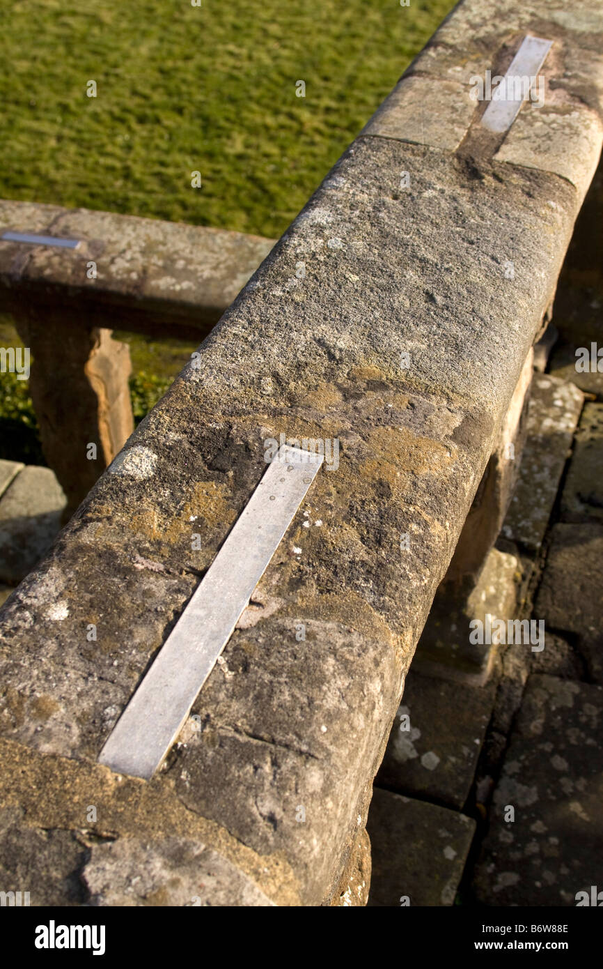 Stainless steel cramp on stonework joint Stock Photo - Alamy