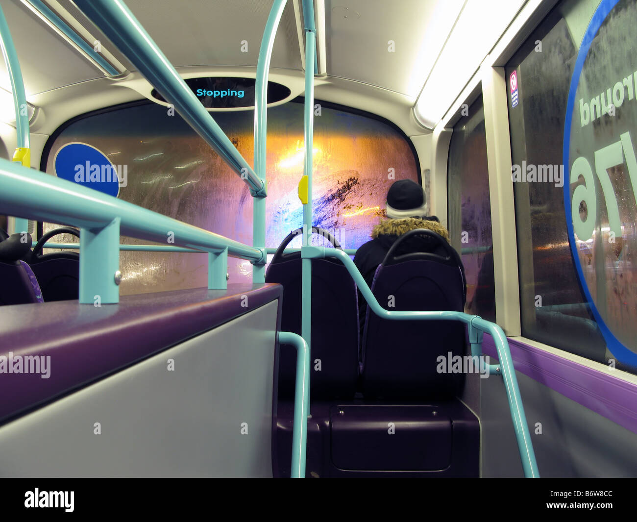 Upper deck bus hi-res stock photography and images - Alamy