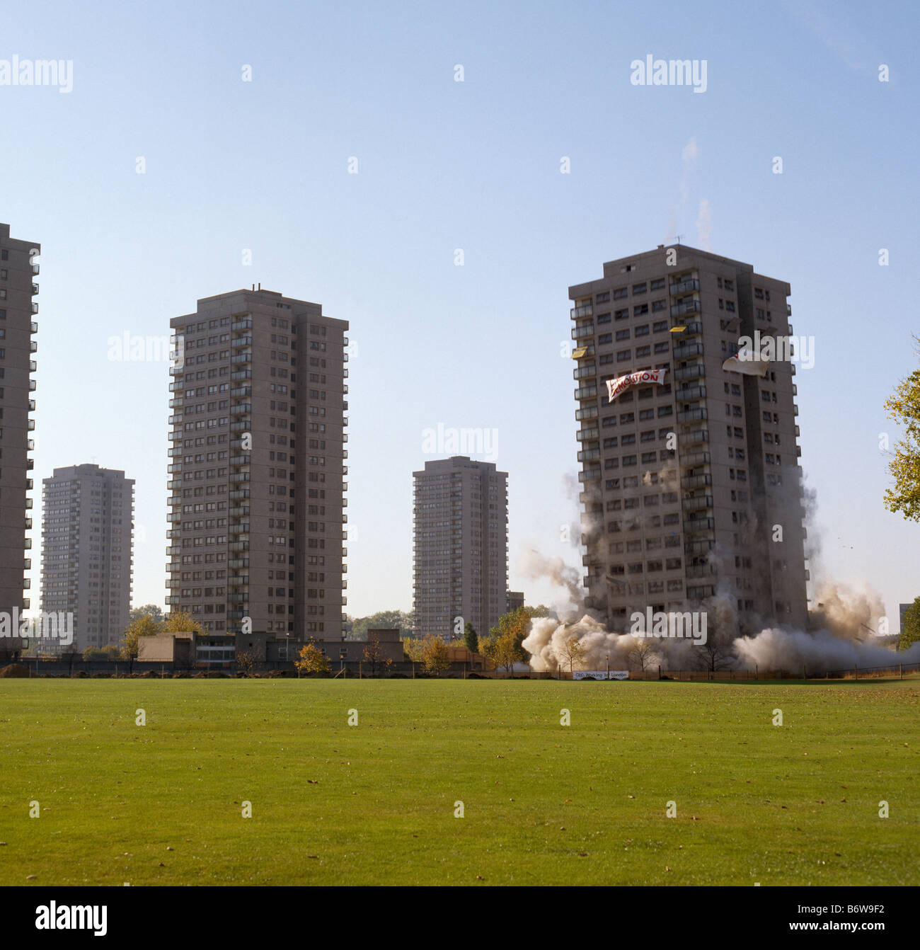 Demolition hackney tower block hi-res stock photography and images - Alamy