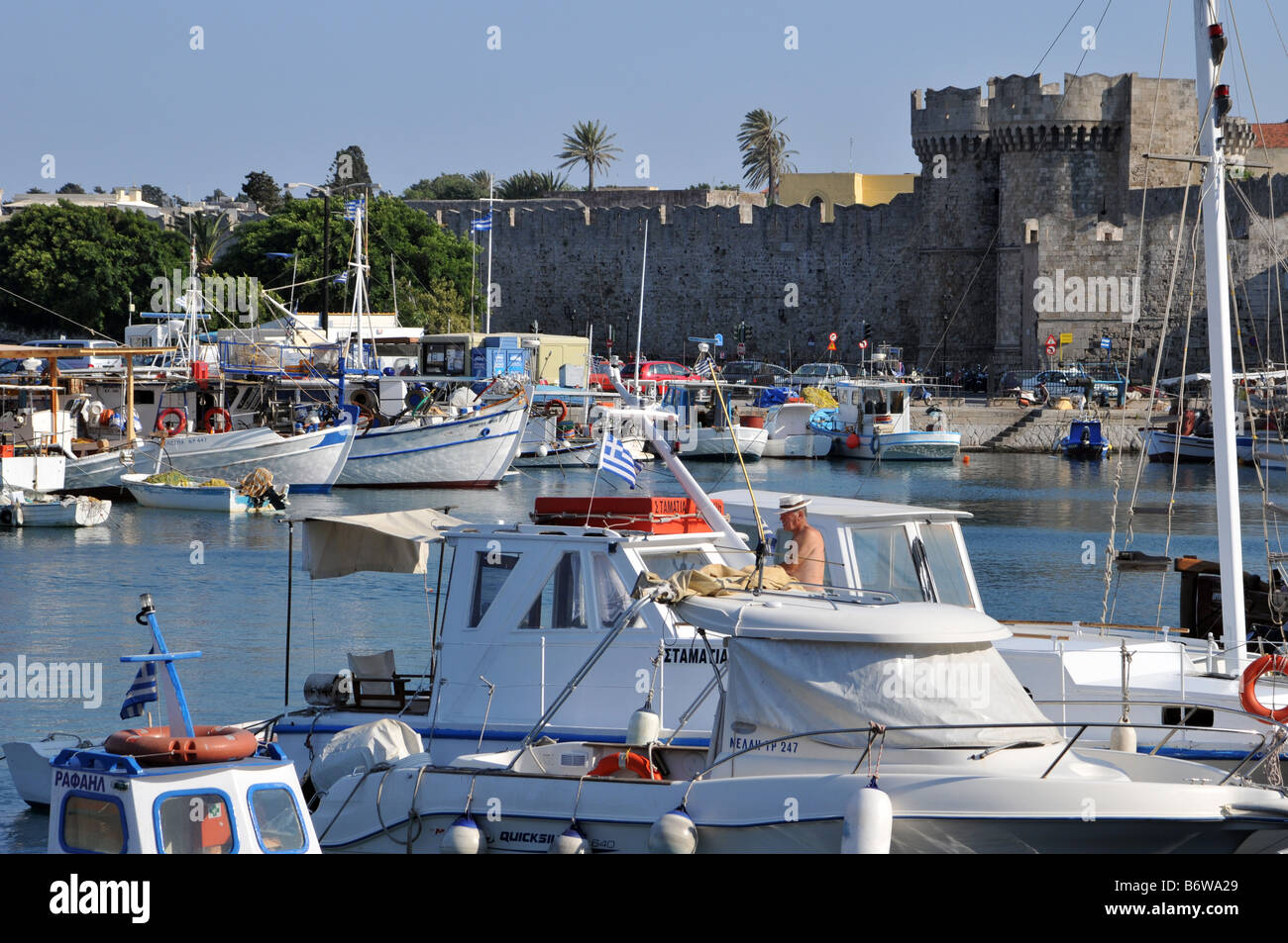 Rhodos city historical hi-res stock photography and images - Alamy