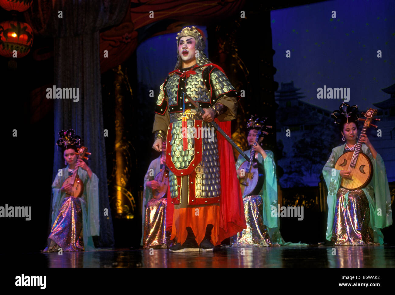 Chinese actor, on stage, Tang Dynasty Theater, Xian, Shaanxi Province ...