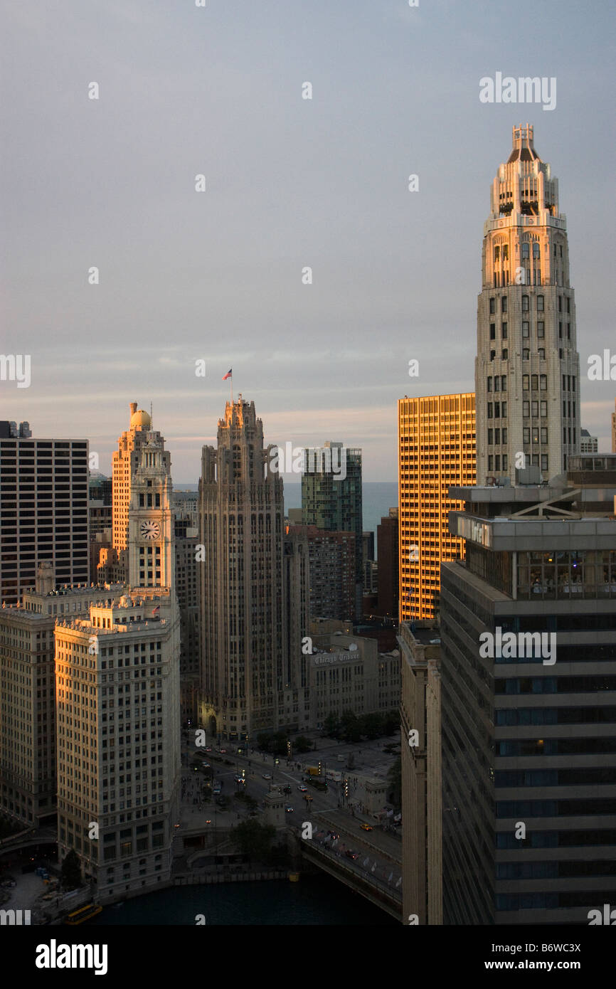 Wrigley building chicago aerial hi-res stock photography and images - Alamy