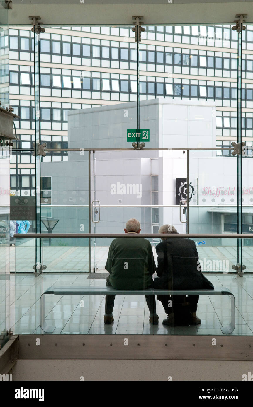 People on bench Stock Photo - Alamy