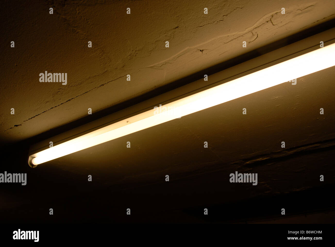 Light glow cellar hi-res stock photography and images - Alamy