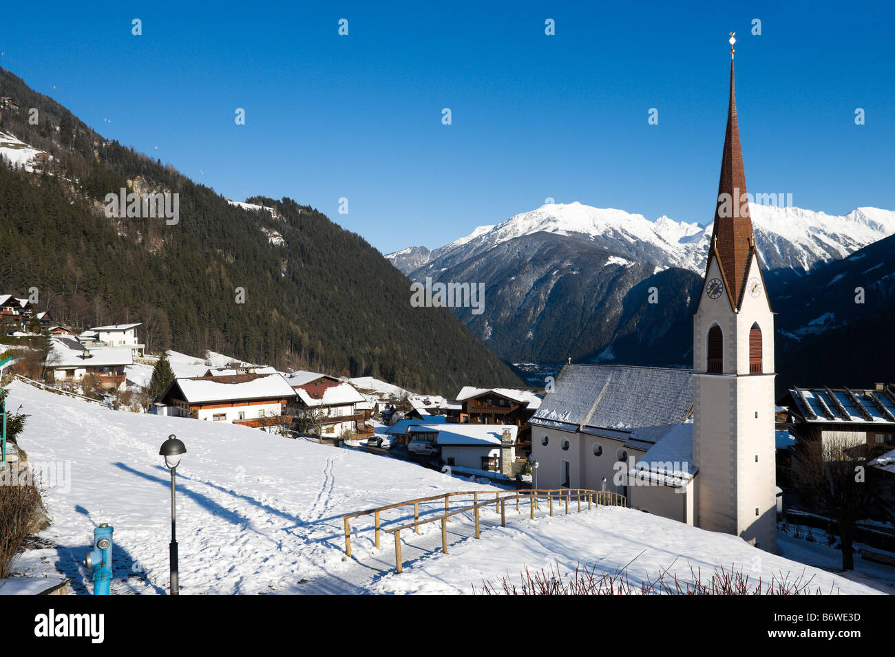Zillertal hi-res stock photography and images - Alamy