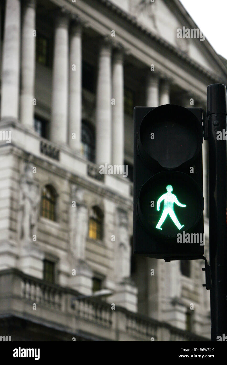 Green man traffic light outside the Bank of England London Stock Photo ...