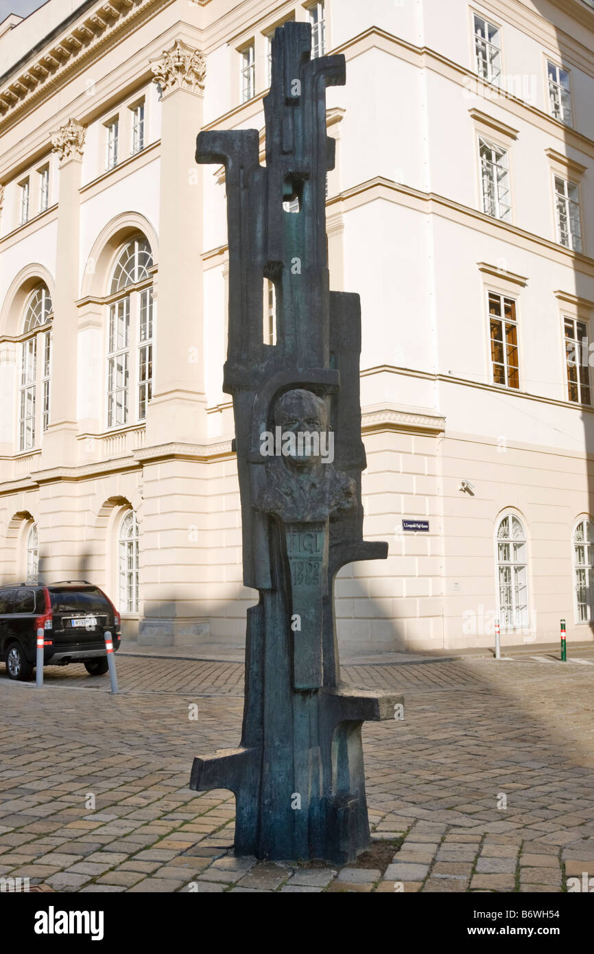 Sculpture in honour of Leopold Figl Austrian politician Vienna Austria ...