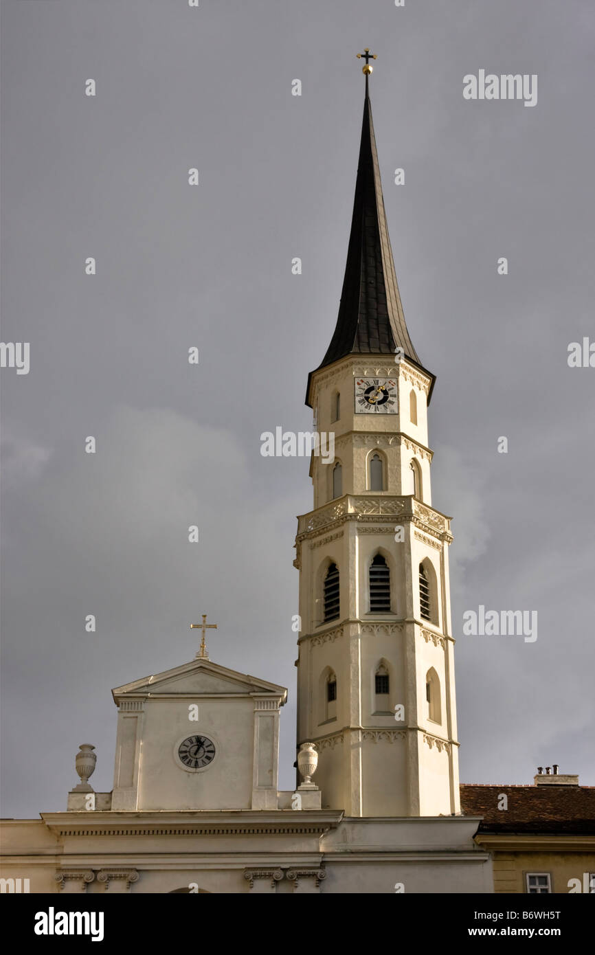Kirche st michael michaelerplatz wien hi-res stock photography and ...