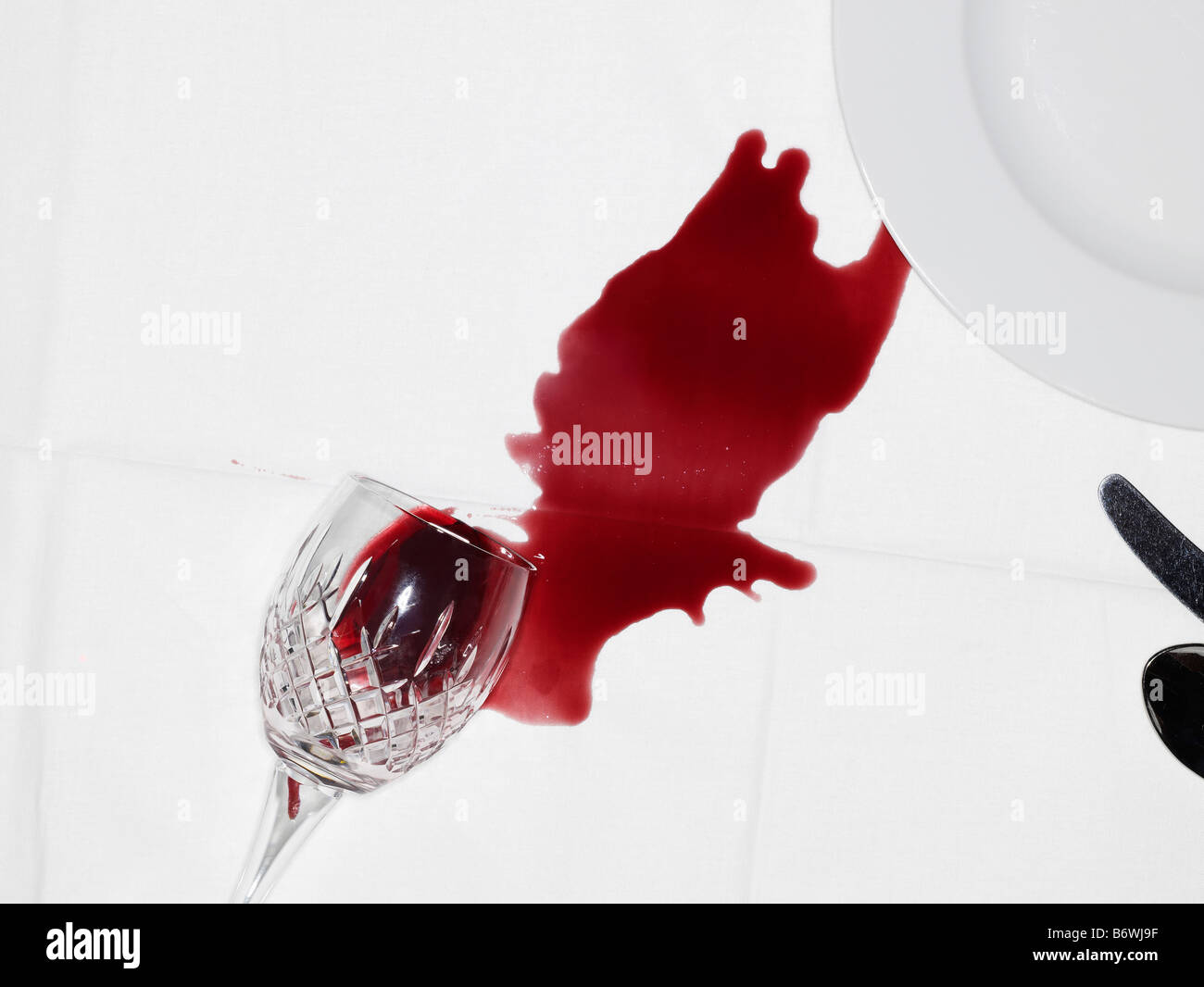 Spilt wine table hi-res stock photography and images - Alamy