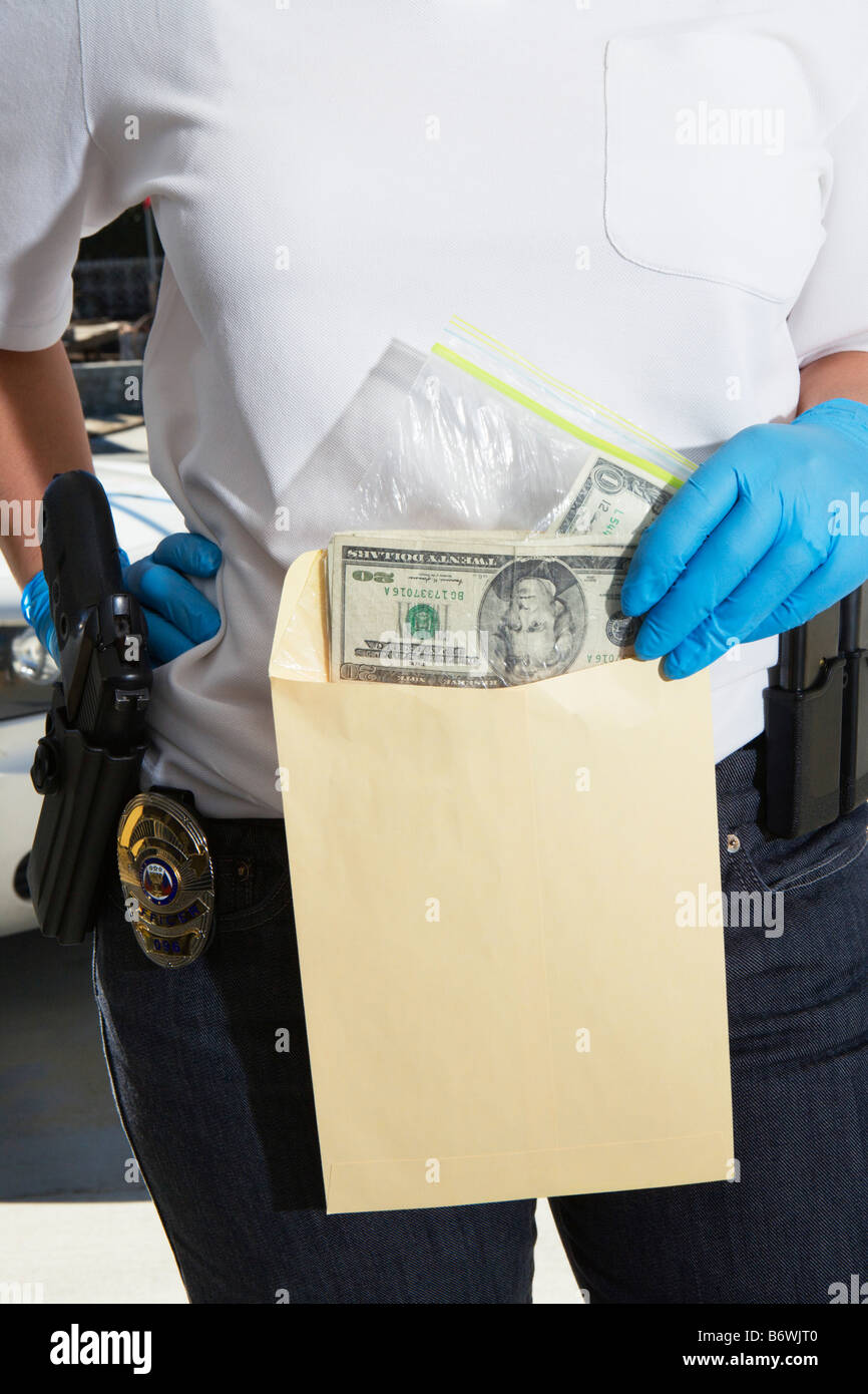 Police cash evidence hi-res stock photography and images - Alamy
