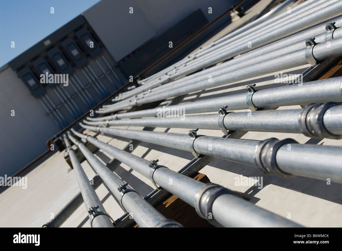 Solar electrical generating plant hi-res stock photography and images ...