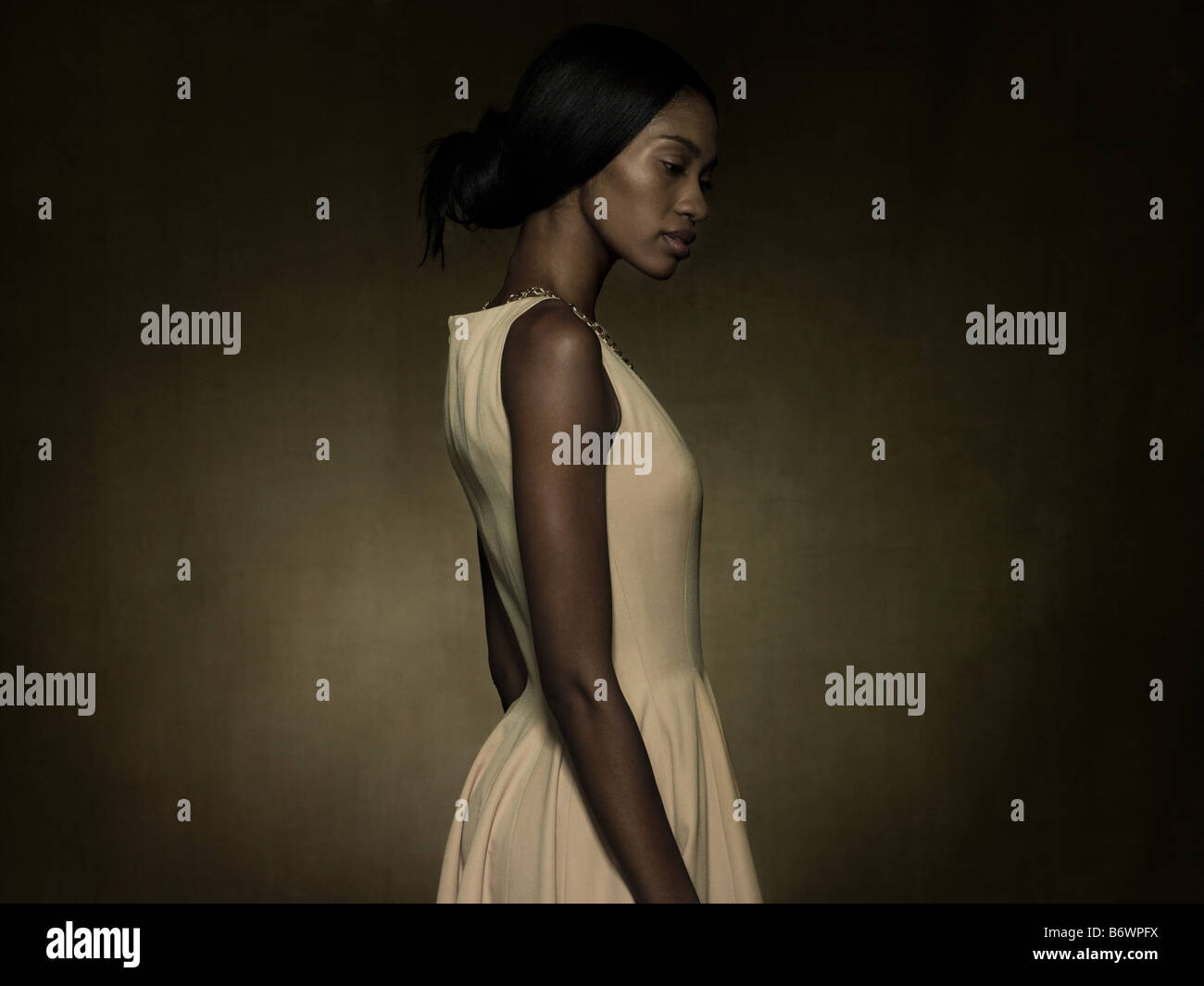 Black woman profile shadow hi-res stock photography and images - Alamy